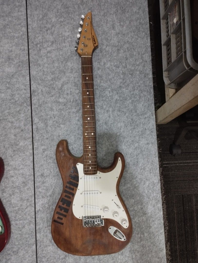 Revive and Build up Guitars, Hobbies & Toys, Music & Media, Musical ...