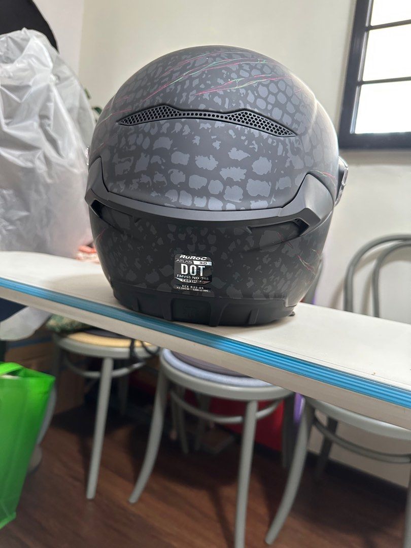 Ruroc Atlas 3.0 Toxin, Motorcycles, Motorcycle Apparel on Carousell