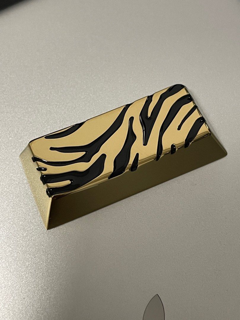 RW LNY22 Tiger Artisan Enter Keycap, Computers & Tech, Parts ...