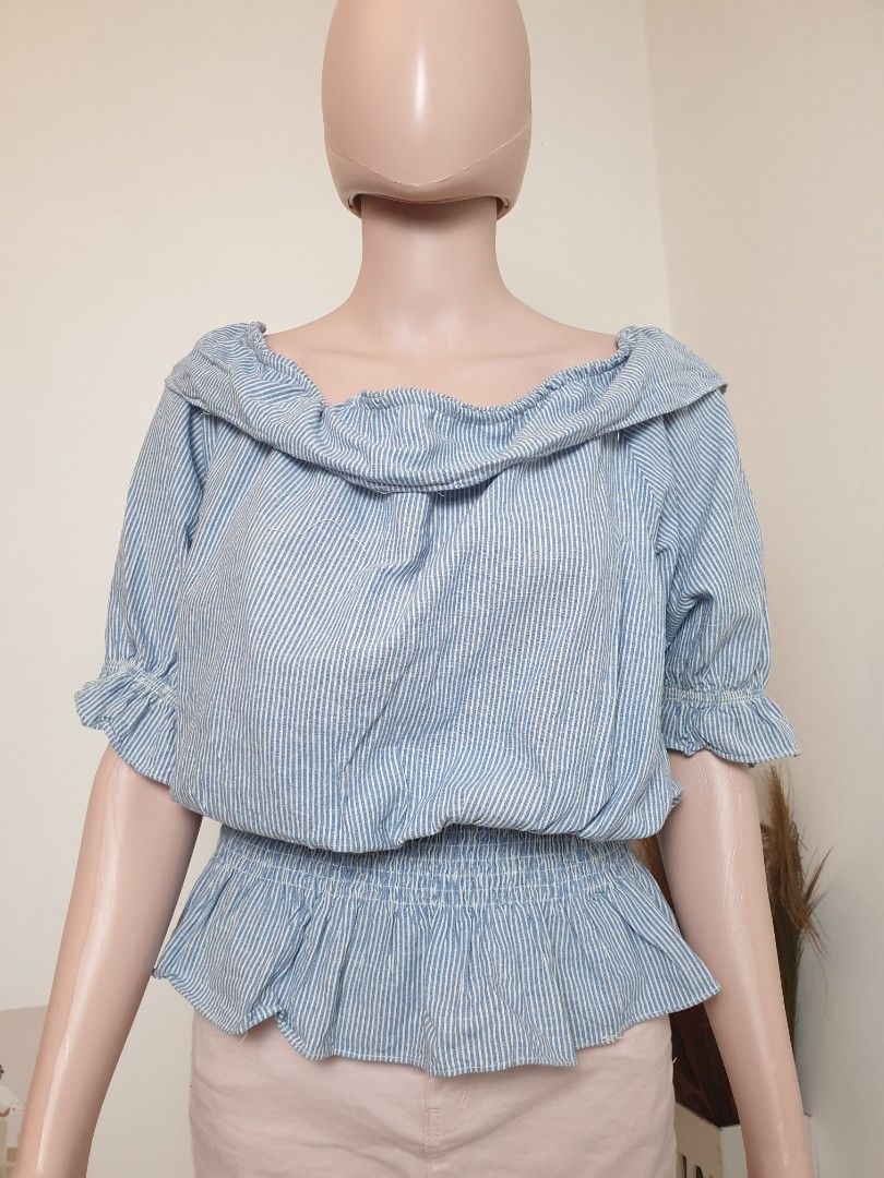 Sabrina Top big size, Fesyen Wanita, Pakaian Wanita, Atasan di Carousell