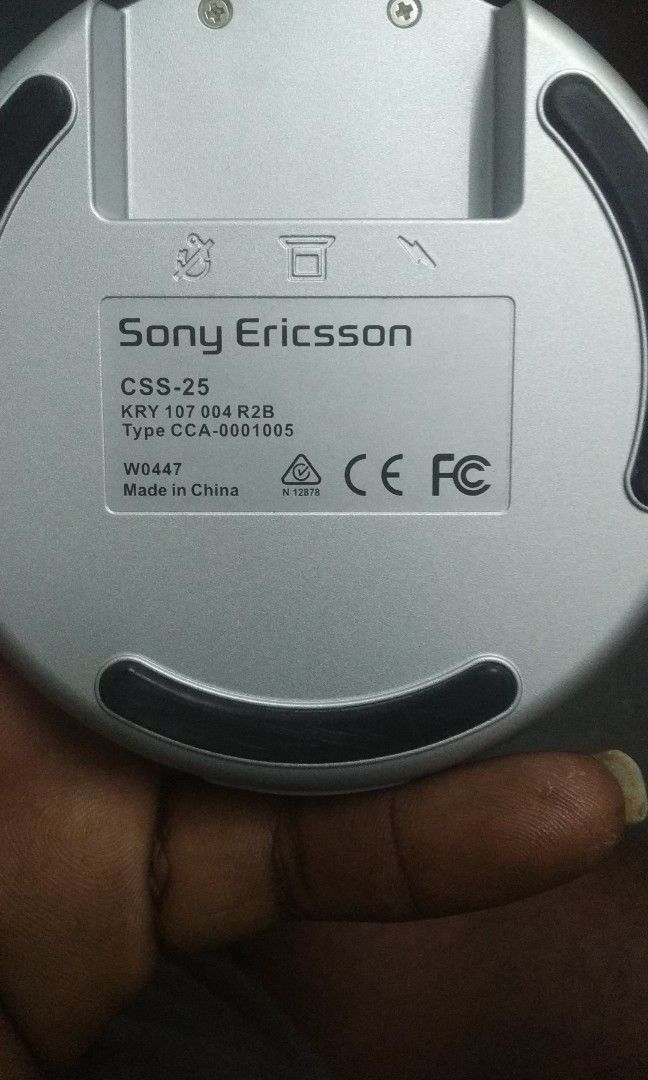 Sony Ericsson t630 Dan t610 rare model with original charger, Mobile ...