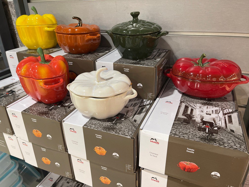 Staub ceramic cocotte, Furniture & Home Living, Kitchenware & Tableware ...