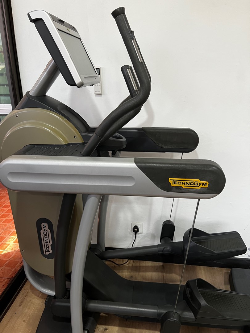 Technogym Eleptical, Sports Equipment, Exercise & Fitness, Cardio ...