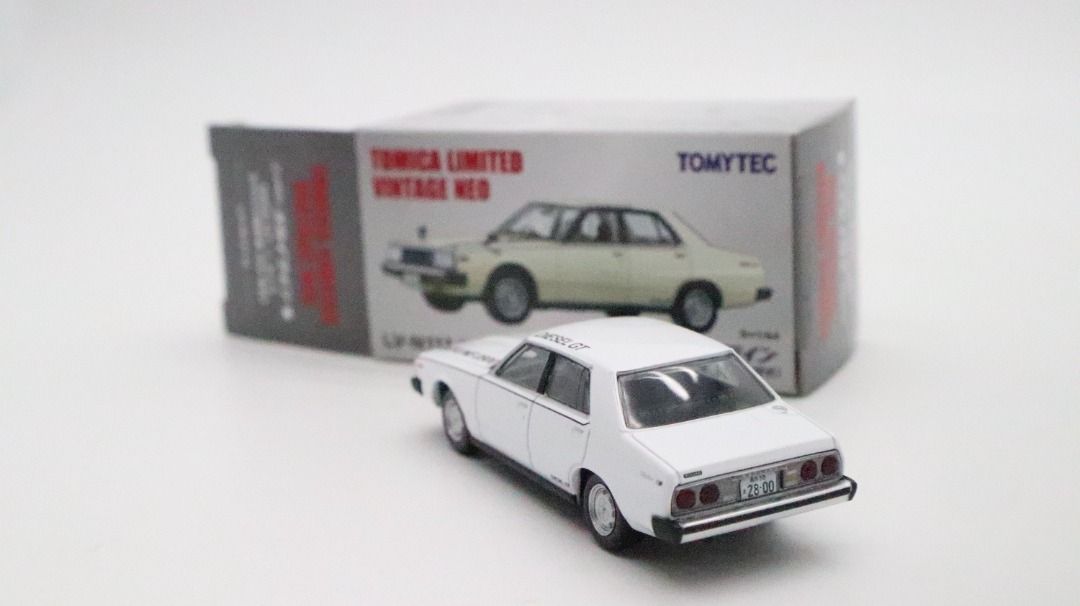 Tomica Tomytec LV-N111b Nissan Skyline 280D GT-L Type 1980 WHITE, 興趣及遊戲, 玩具 & 遊戲類 - Carousell