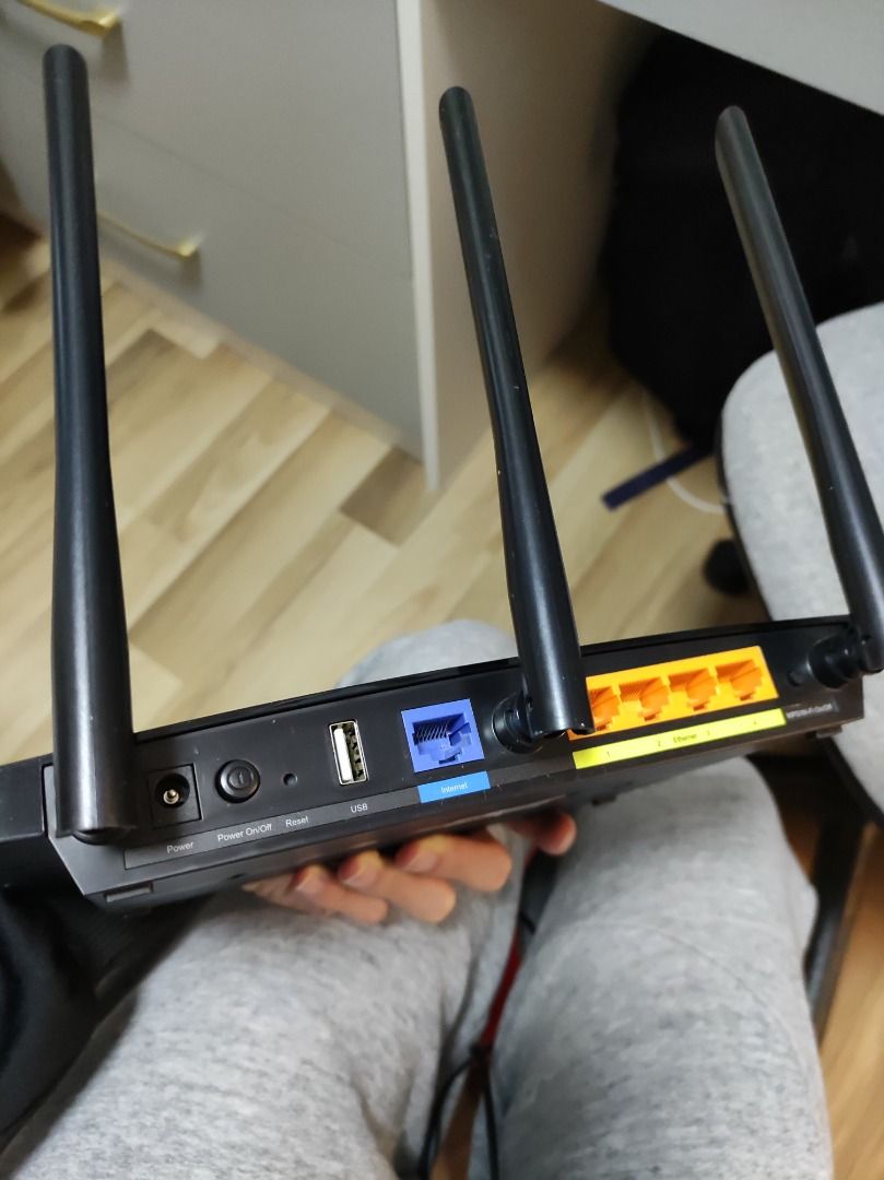 tp link AC1200 router, 電腦＆科技, 電腦周邊及配件, Wifi及上網相關產品 - Carousell