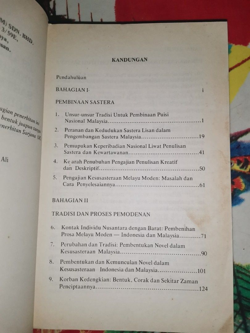 TRADISI PEMBENTUKAN SASTERA MELAYU MODEN., Hobbies & Toys, Books ...