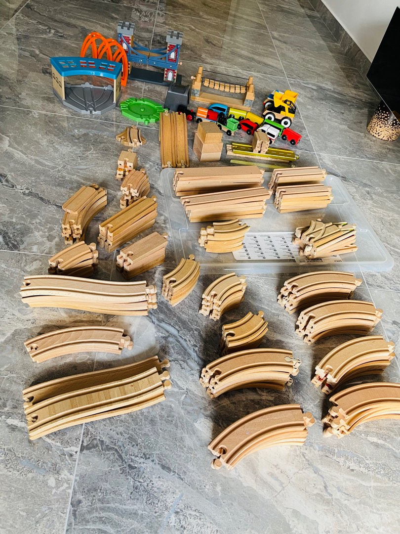 Train Tracks Wooden-, Hobbies & Toys, Toys & Games on Carousell