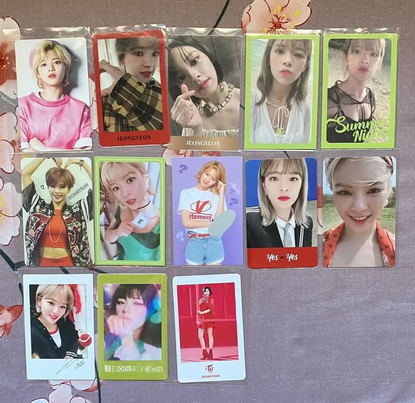 TWICE MERCH (Unsealed Albums and Photocards), Hobbies & Toys ...