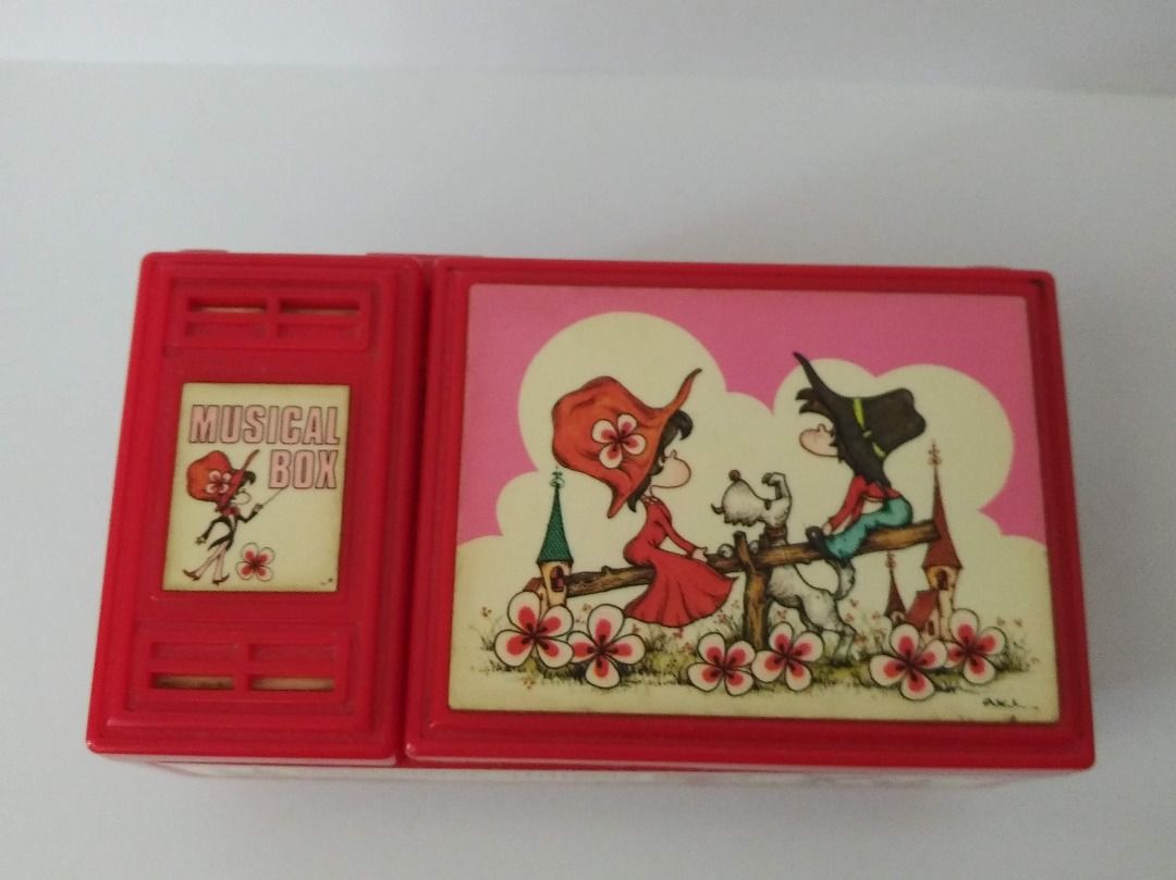 Vintage 1970s Wind Up Music And Jewellery Box Ladymate Brand Hobbies