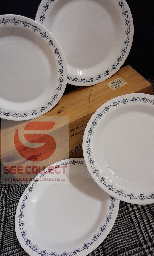 Vintage Arcopal French dinner plates, milk glass, 1970s, Furniture ...