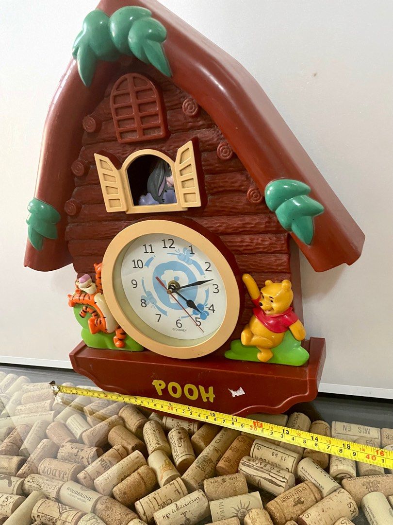 Winnie the Pooh clock - eeyore pendulum, Hobbies & Toys, Memorabilia ...