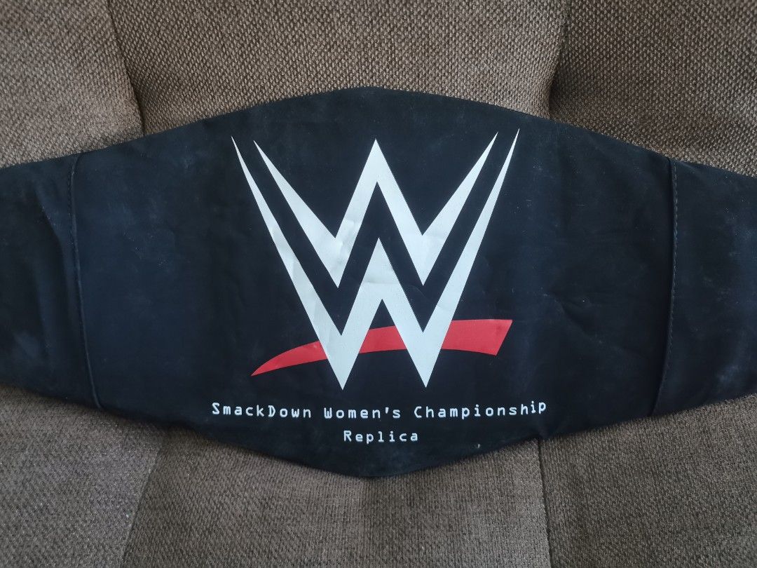 WWE Smackdown Women's Championship Replica Belt with Becky Lynch ...