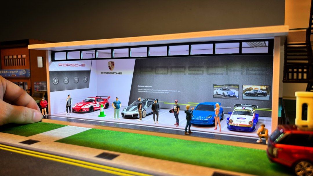 1/64 Diorama Porsche Garage by MoreArt, Hobbies & Toys, Toys & Games on ...