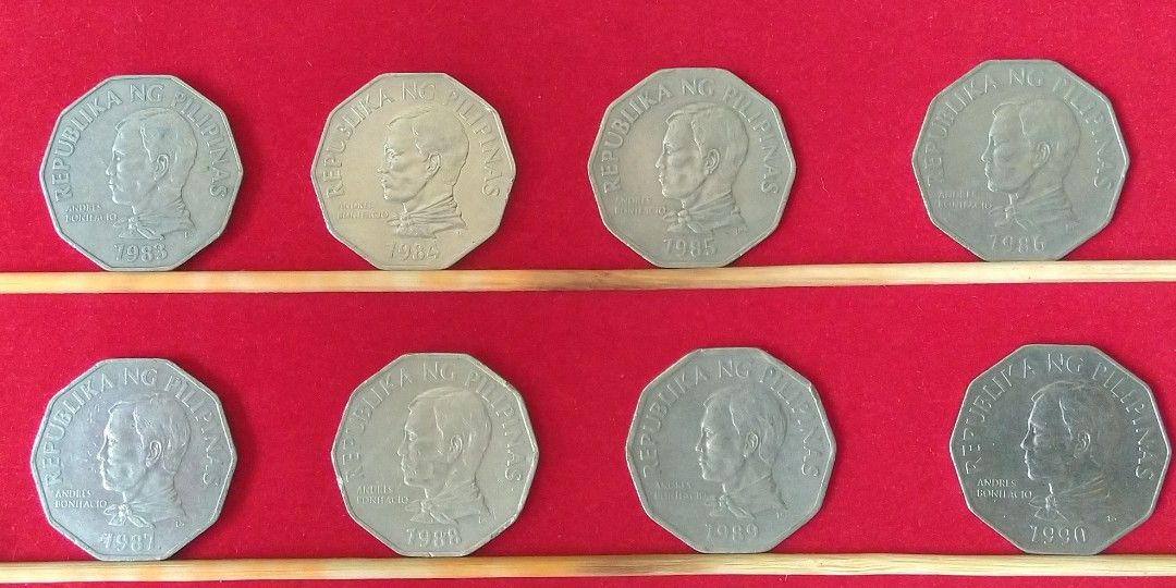 2 piso Complete Set/ 1983 to 1990, Hobbies & Toys, Memorabilia ...
