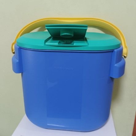 8.7L Tupperware Outdoor Cooler, Furniture & Home Living, Kitchenware ...
