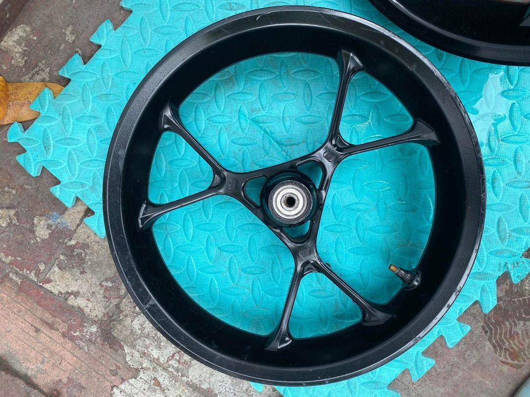 Aerox stock mags V2, Motorbikes, Motorbike Parts & Accessories, Tires ...