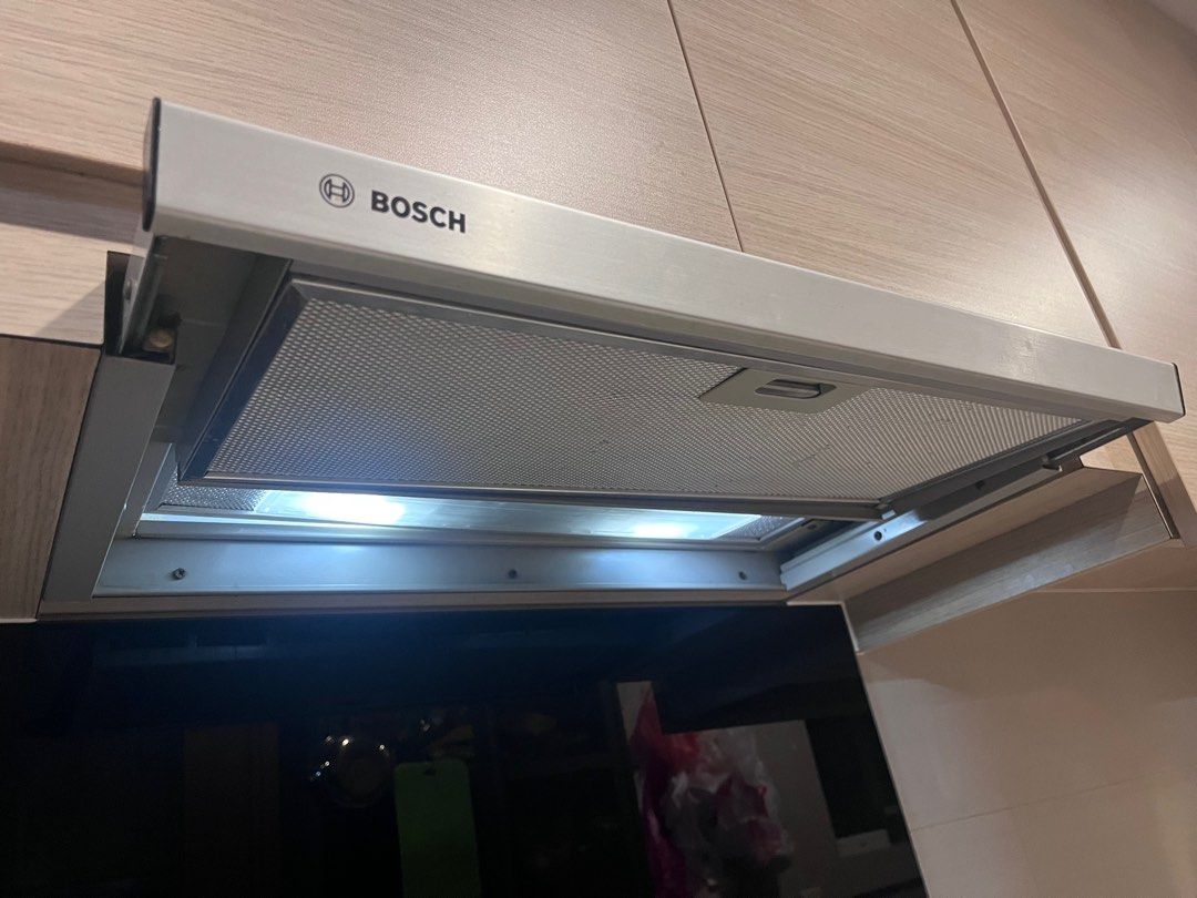 Bosch 60cm hood gd condition, TV & Home Appliances, Kitchen Appliances ...