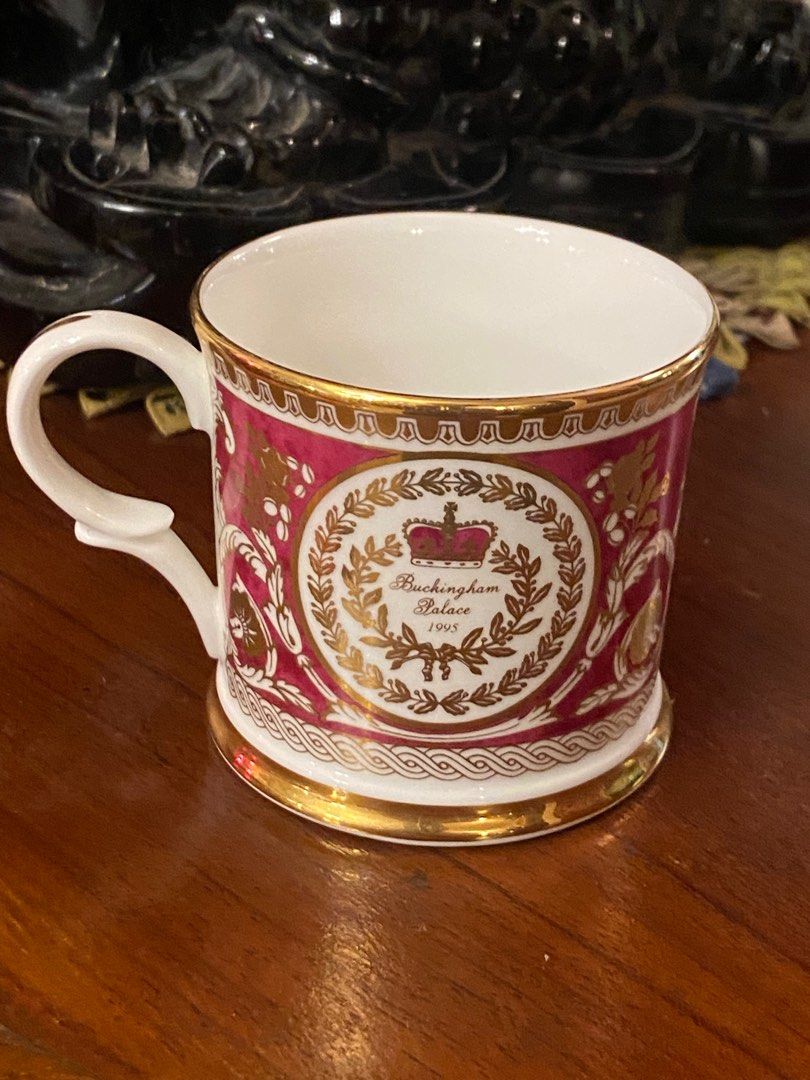 Buckingham Palace Mug 1995, Hobbies & Toys, Memorabilia & Collectibles, Vintage Collectibles on ...