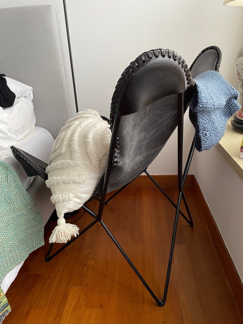 Butterfly Chair - Accent / Occasional Chair, Furniture & Home Living ...