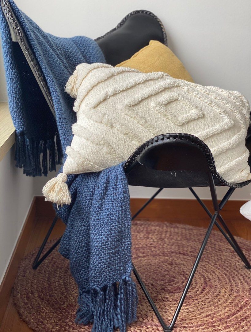 Butterfly Chair - Accent / Occasional Chair, Furniture & Home Living ...