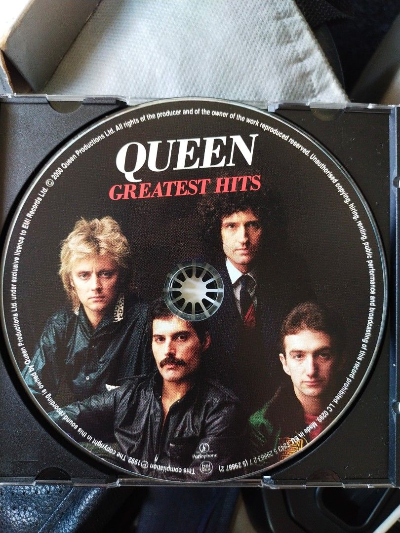 CD Queen - The Platinum Collection imported, Hobbies & Toys, Music ...