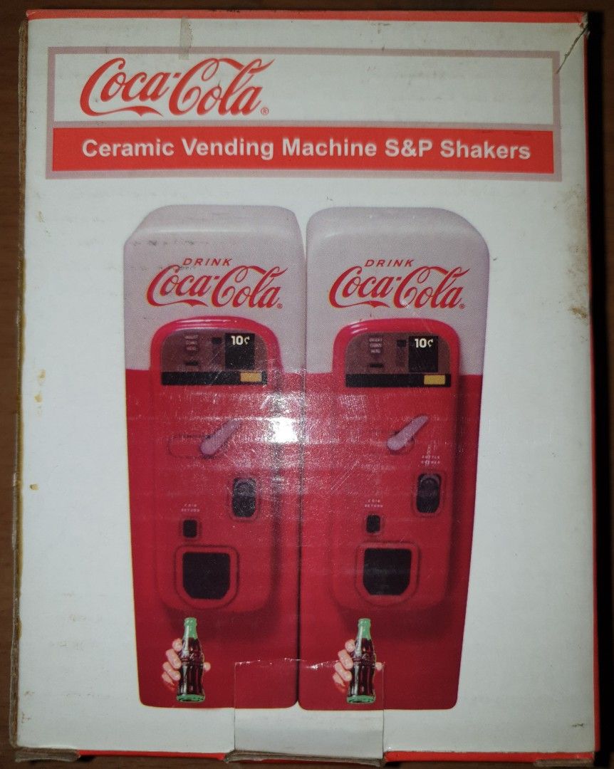 Coca Cola Vending Machine Salt and Pepper shaker, Furniture & Home ...