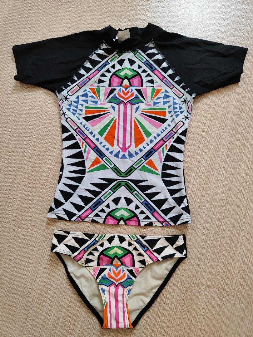 Coco Cabana Swimwear Set (Preloved), Women's Fashion, Swimwear, Rash ...
