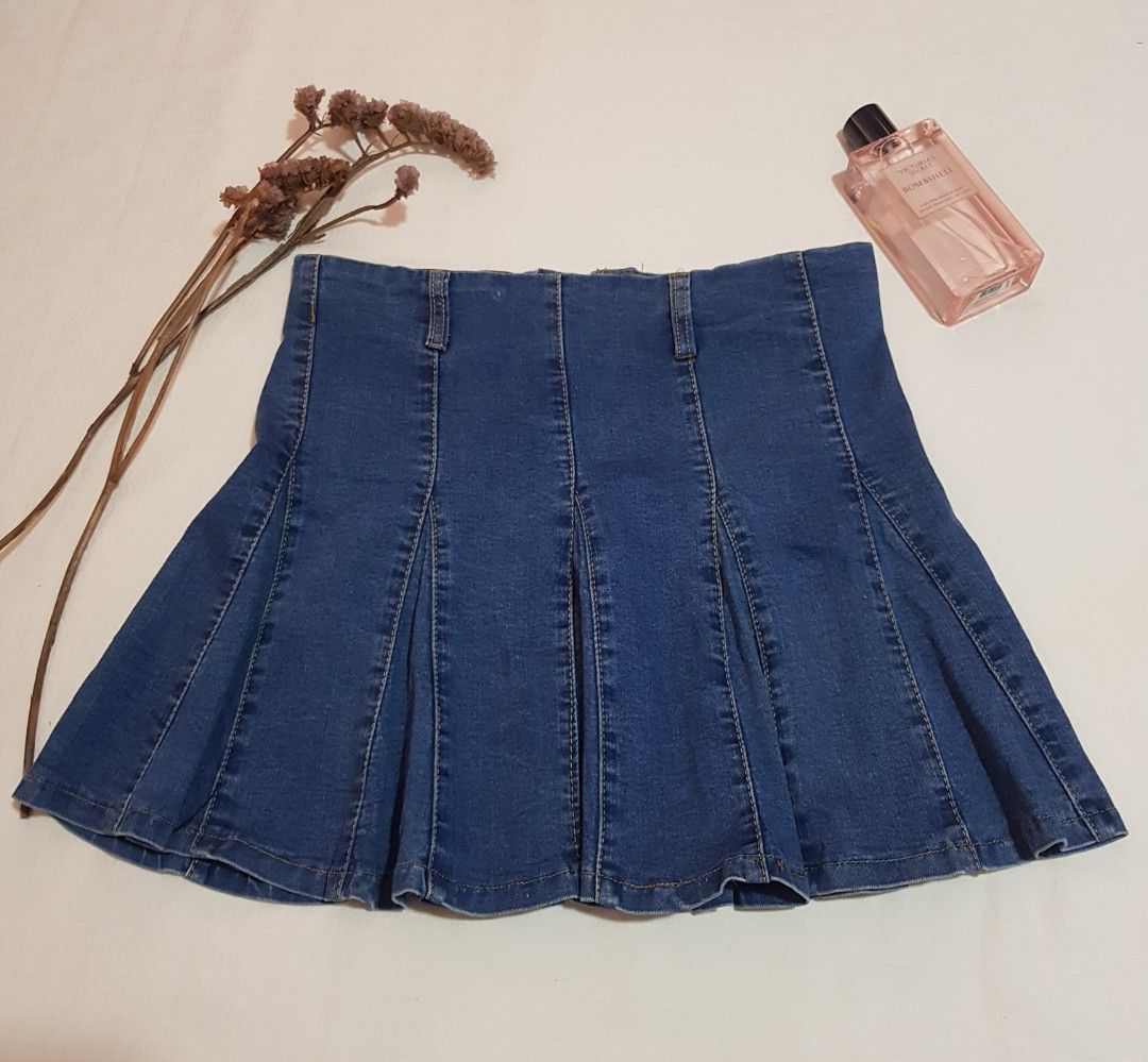 Denim Mini Skirt/ Yoke Style skirt on Carousell