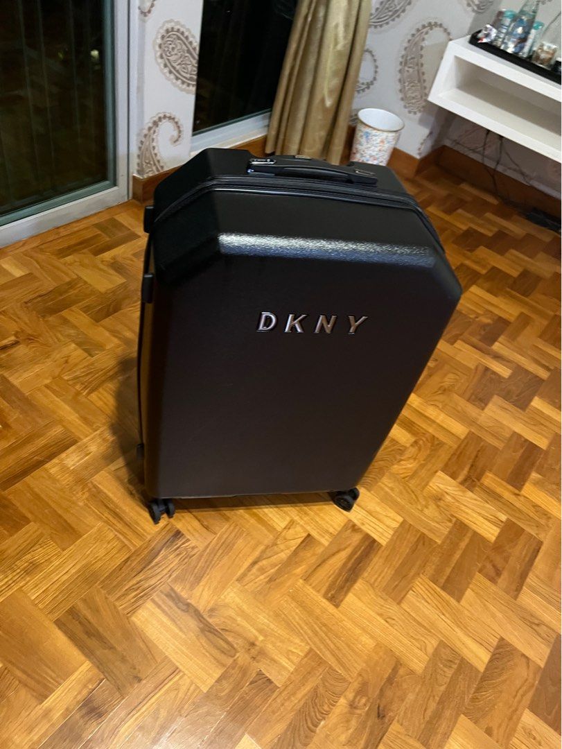 DKNY 28 inch large size, Hobbies & Toys, Travel, Luggage on Carousell