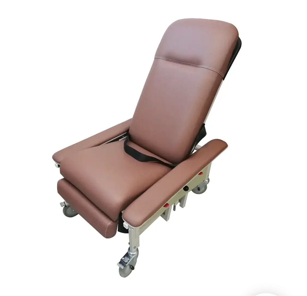 DNR Mobile Geriatric Chair with Drop Down Armrest 50/JBS181-19, Health ...