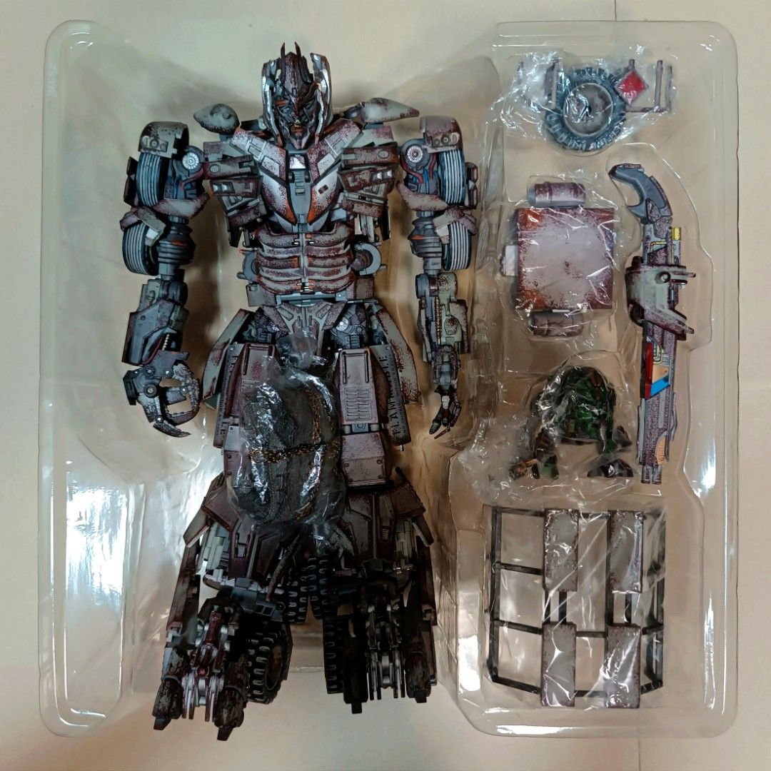 DOTM Megatron (Alien Attack) on Carousell