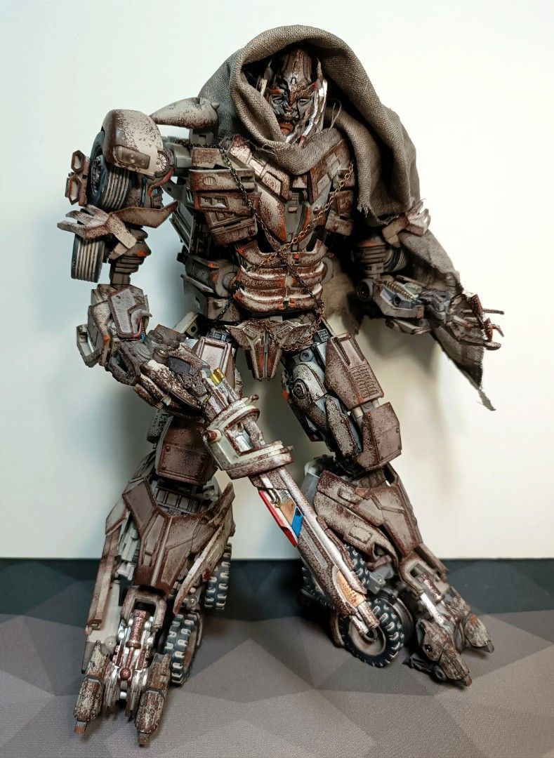 DOTM Megatron (Alien Attack) on Carousell
