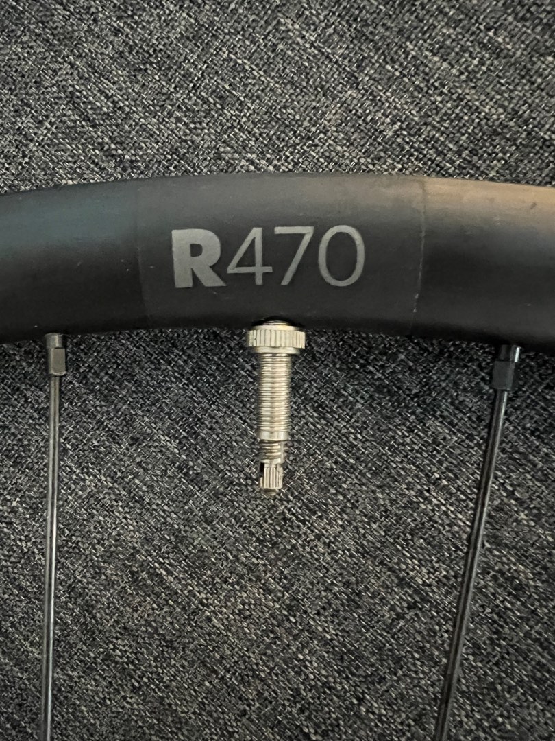 DT Swiss R470 Wheelset, Sports Equipment, Bicycles & Parts, Bicycles on ...