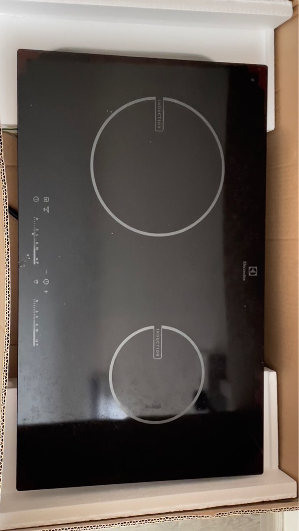 Electrolux Induction cooker, TV & Home Appliances, Kitchen Appliances ...