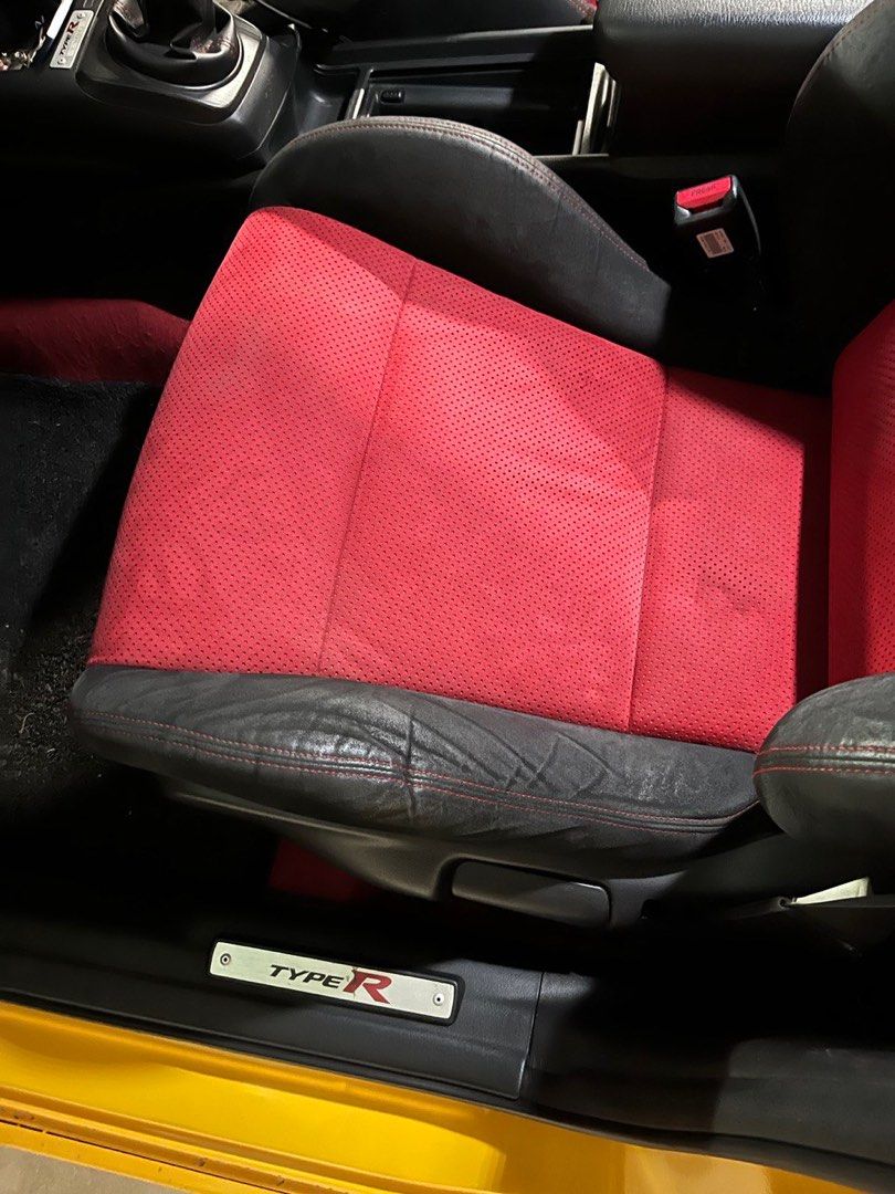 FD2R Civic Type R Original Seat, Car Accessories, Accessories on Carousell