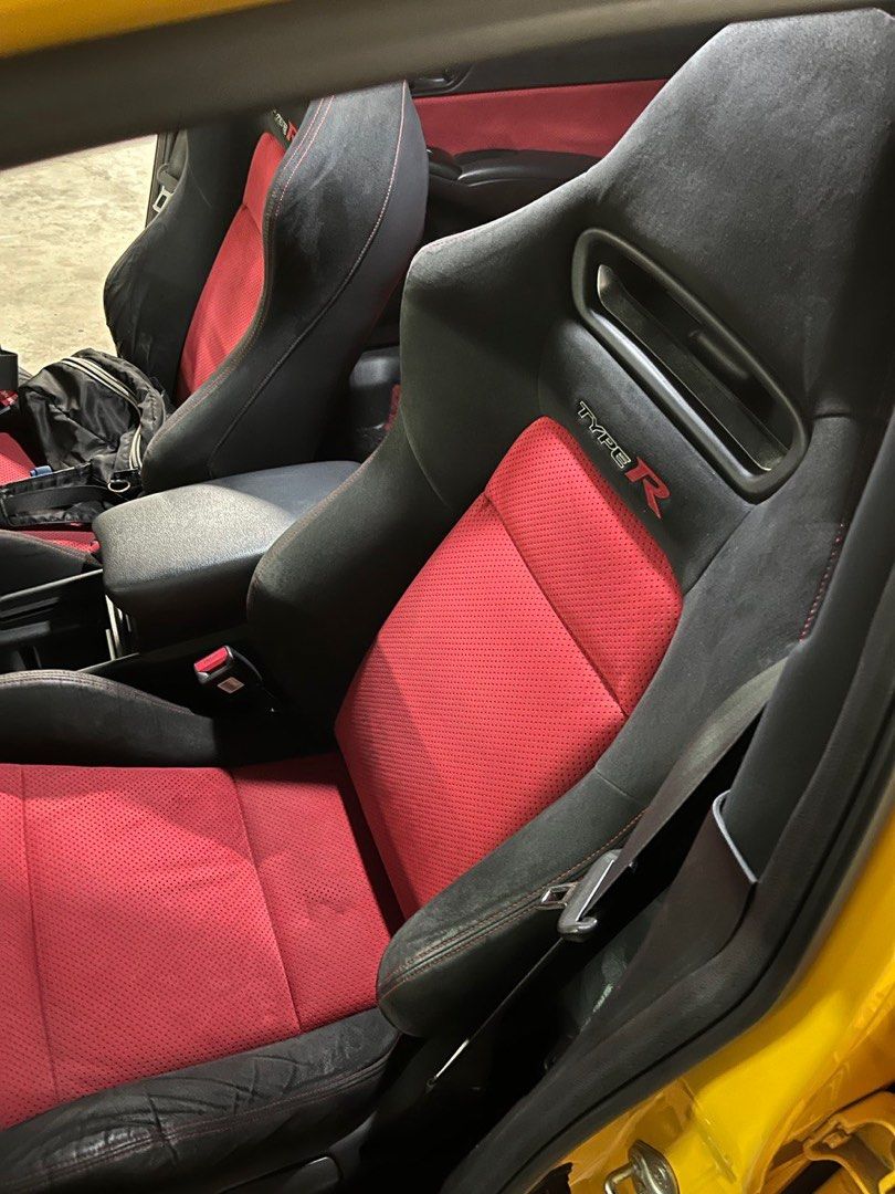 FD2R Civic Type R Original Seat, Car Accessories, Accessories on Carousell