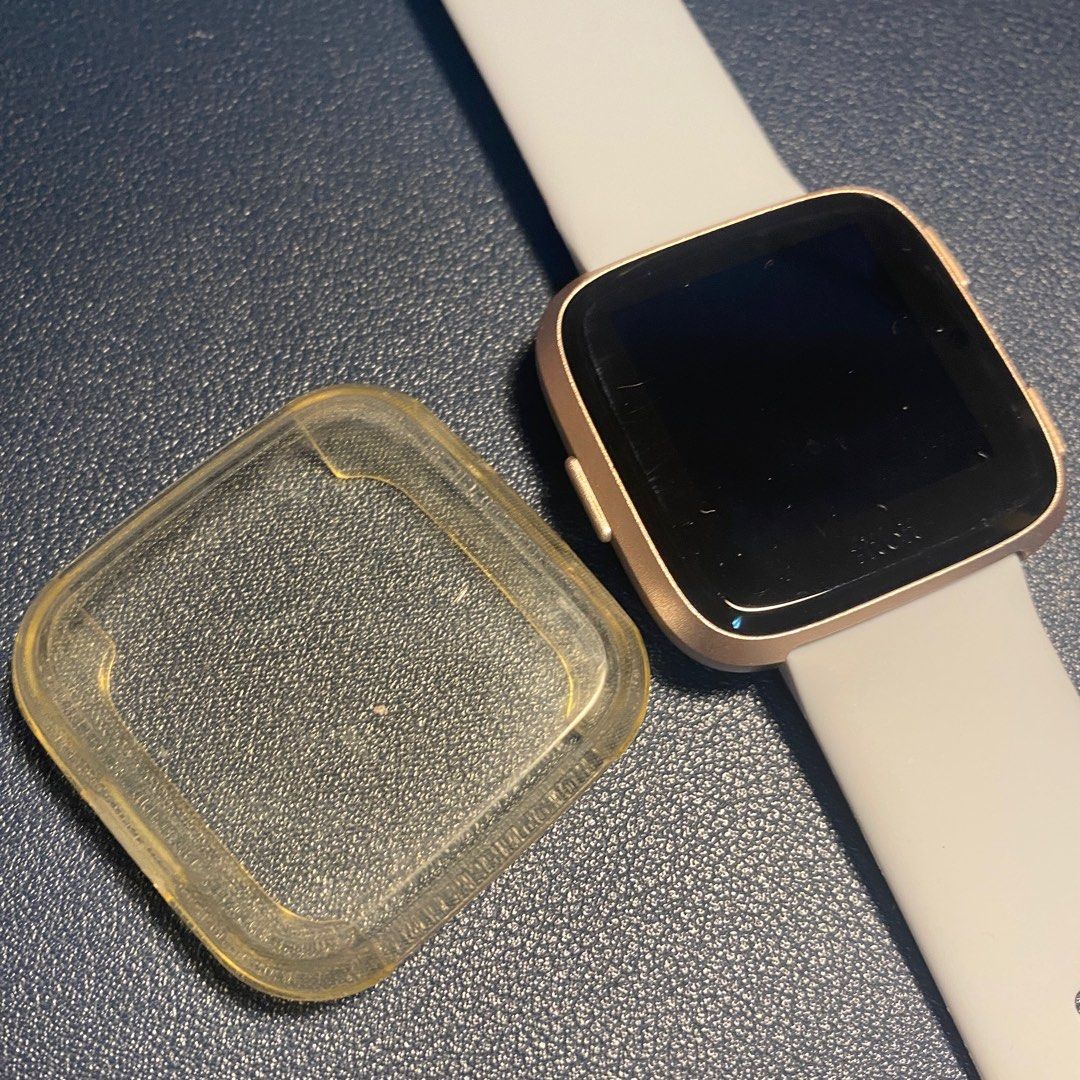 Fitbit Versa (1st generation), Mobile Phones & Gadgets, Wearables ...