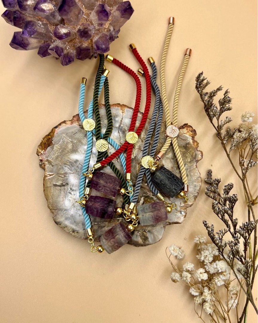 Fluorite Barrels Adjustable Strings on Carousell