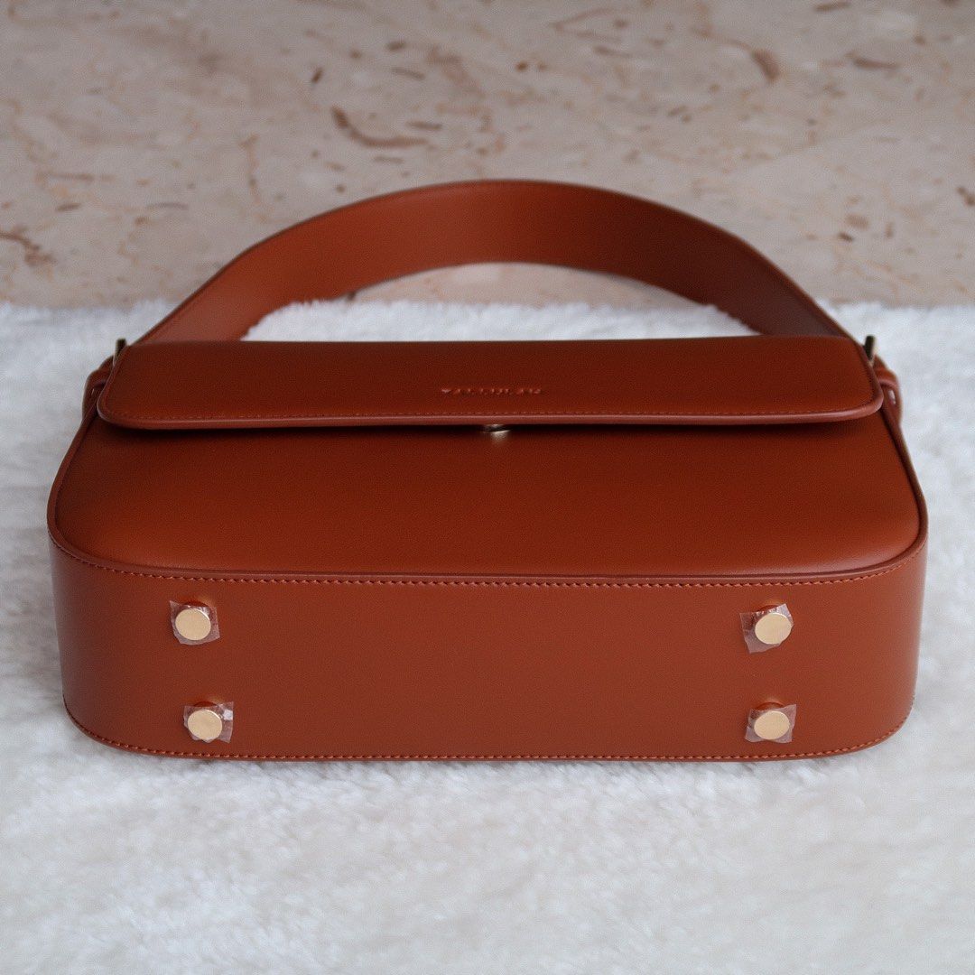 [Full Set] Tallulah Trish Bag in Tan, Women's Fashion, Bags & Wallets ...