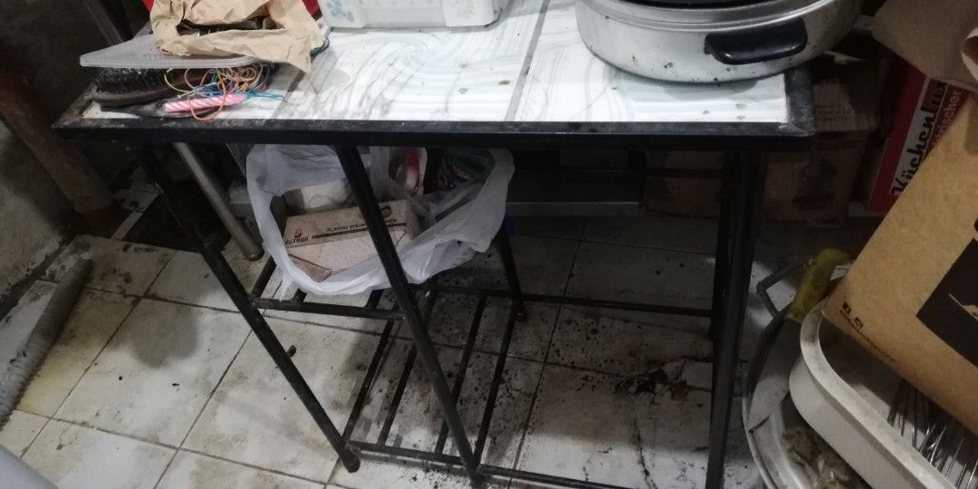 Gasul tank with table stove, TV & Home Appliances, Kitchen Appliances ...