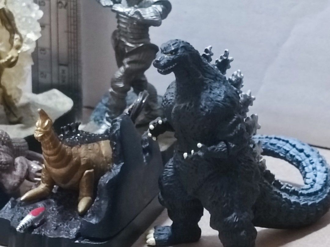Godzilla and friends all 6 figures, Hobbies & Toys, Toys & Games on ...