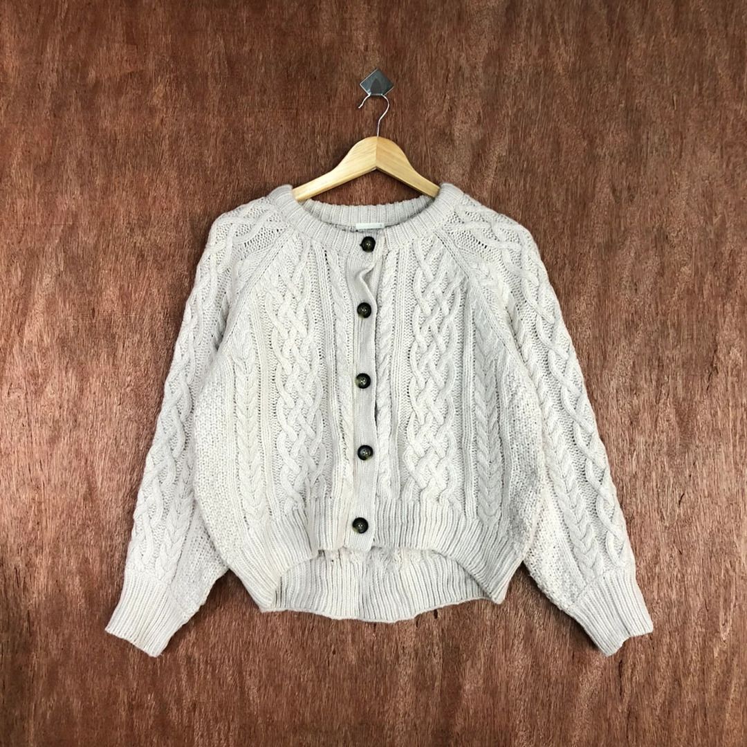 GU Crocheted Knit Sweater, Women's Fashion, Coats, Jackets and Outerwear on Carousell