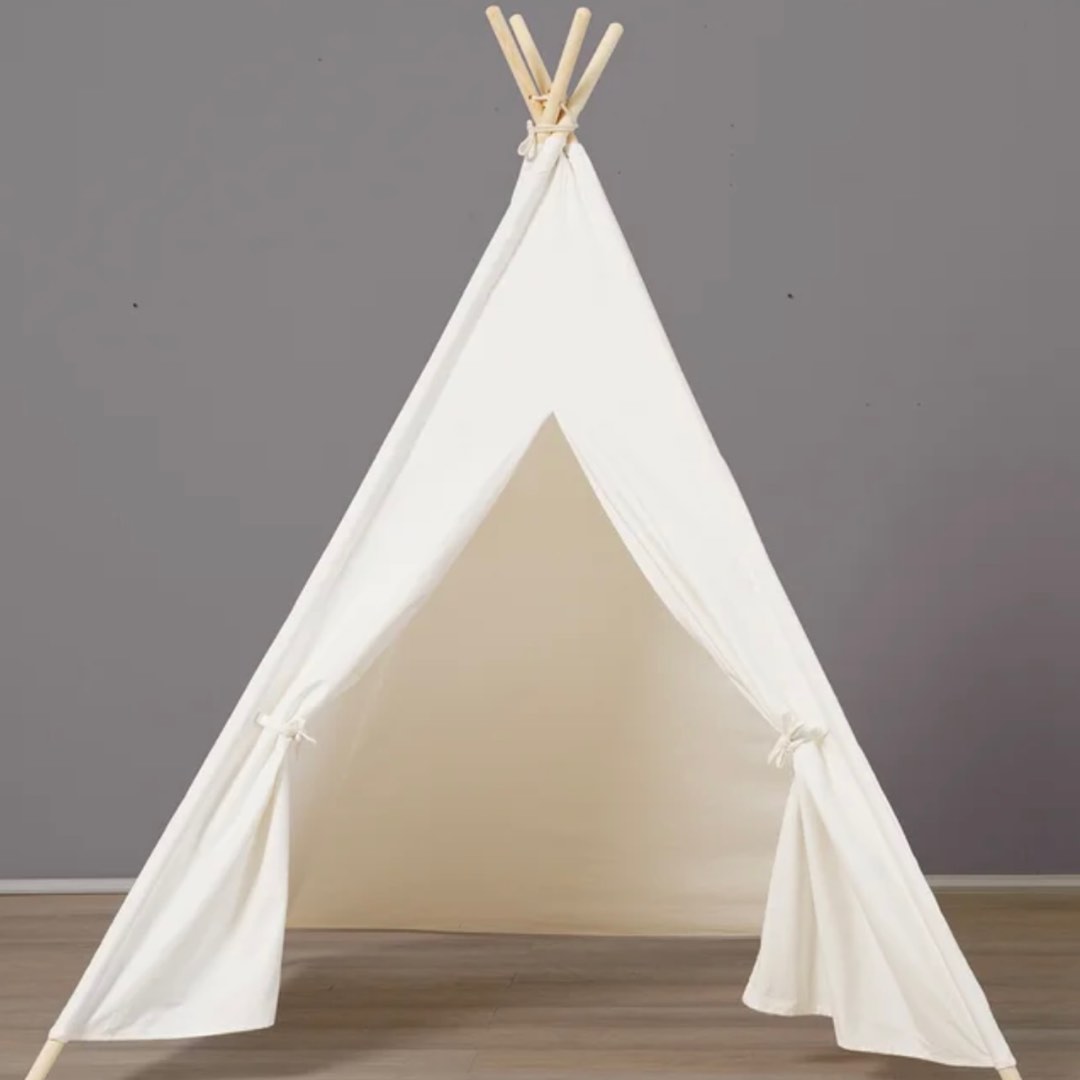 Hooga Tent, Furniture & Home Living, Home Decor, Other Home Decor on ...