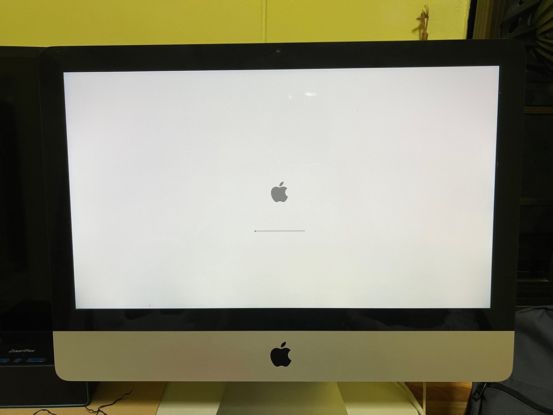 IMAC model A1311, Computers & Tech, Desktops on Carousell