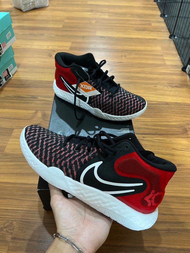 KD TREY 5 VIII EP, Men's Fashion, Footwear, Sneakers on Carousell