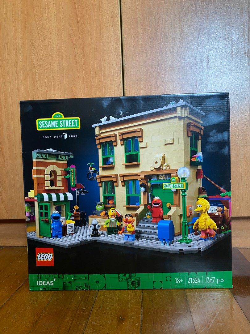 LEGO Ideas 123 Sesame Stret, Hobbies & Toys, Toys & Games on Carousell
