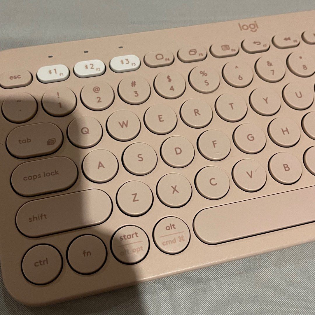 Logitech K380 keyboard - Pink with free sleeve, Computers & Tech, Parts ...