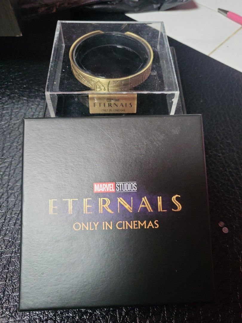 Marvels Eternal Uni-Mind Bracelet, Hobbies & Toys, Memorabilia ...