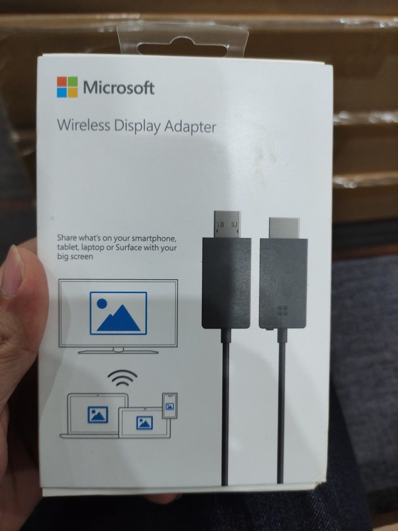 Microsoft Wireless Display Video Adapter v2, Computers & Tech, Parts ...