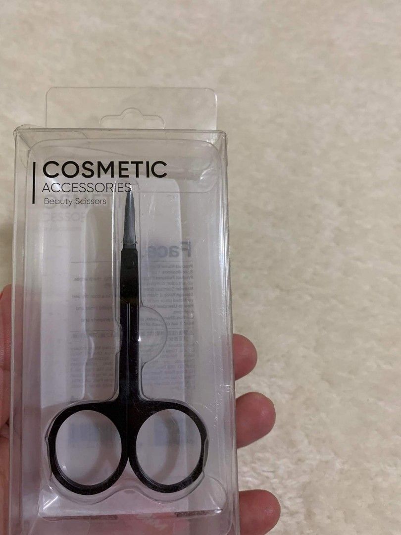 Miniso Beauty Scissors on Carousell